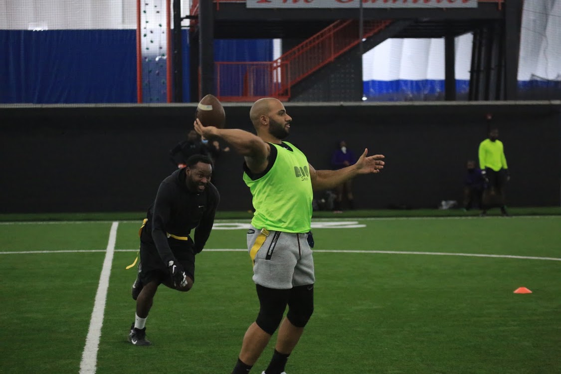 Adult Coed Flag Football | League of Legends, LLC